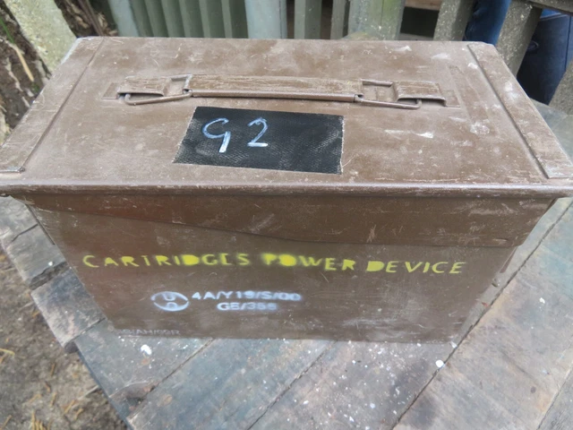 BRITISH ARMY BCB Dragon Fuel Gel & Ration Stoves & Military Storage Tin ...