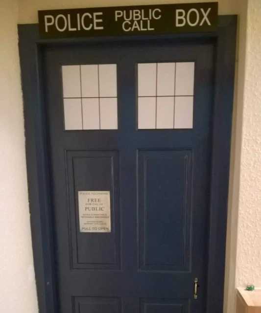 DOCTOR WHO TARDIS bedroom door signs £20.00 - PicClick UK