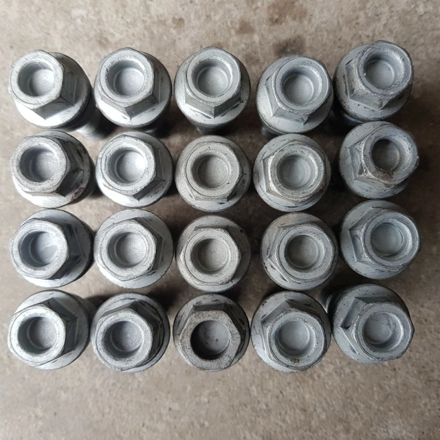 20X GENUINE VW T5 T6 TRANSPORTER STEEL WHEEL NUTS BOLTS SET 19mm VAN 16 ...