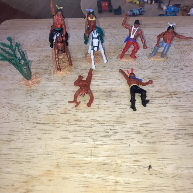 COLLECTION TIMPO TOY soldiers Knights Cowboys Indians £10.80 - PicClick UK