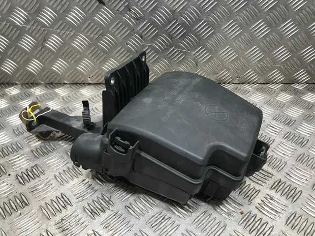 IVECO DAILY MK4 MK5 2007-14 Fuse Box Housing Cover 5801393356 / ...