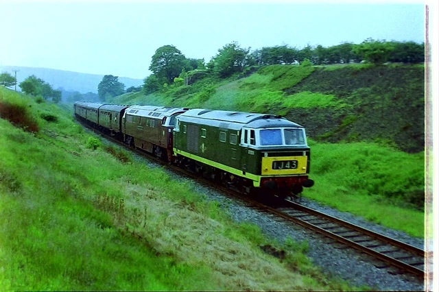 35MM RAILWAY COLOUR Negative Hymek D7076 and Western D1041 at Burrs ELR ...