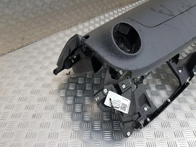 MERCEDES SPRINTER DASHBOARD Assembly 2020 Diesel W907 £159.99 - PicClick UK