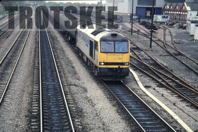 35MM SLIDE BR British Railways Diesel Locomotive Class 60033 1992 Orig ...