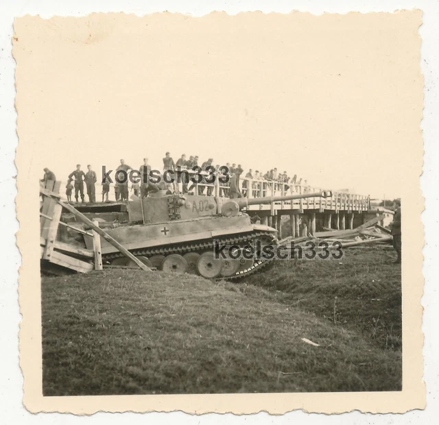 FOTO PANZER VI Tiger "A02" der Panzer Grenadier Div. Grossdeutschland ...