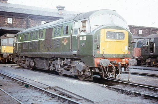 ORIGINAL COLOUR SLIDE of D6121 BR class 29 diesel loco £7.99 - PicClick UK
