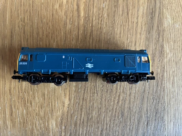 GRAHAM FARISH 8305 BR Blue Class 25 Diesel £60.00 - PicClick UK