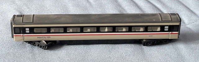 HORNBY INTERCITY 125 Coach 10” Long R439-0020 Used £13.20 - PicClick UK