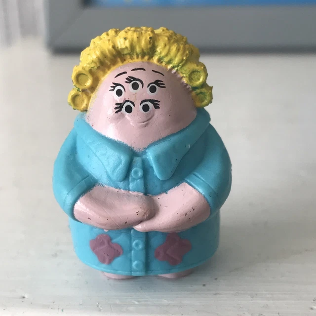DISNEY PIXAR MONSTERS Inc University - Mrs Sheri Squibbles - Mini ...
