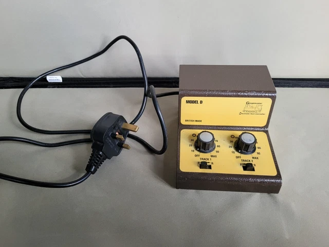 GAUGEMASTER MODEL D Twin 2 Track Analogue 00 / N Gauge DC Speed ...