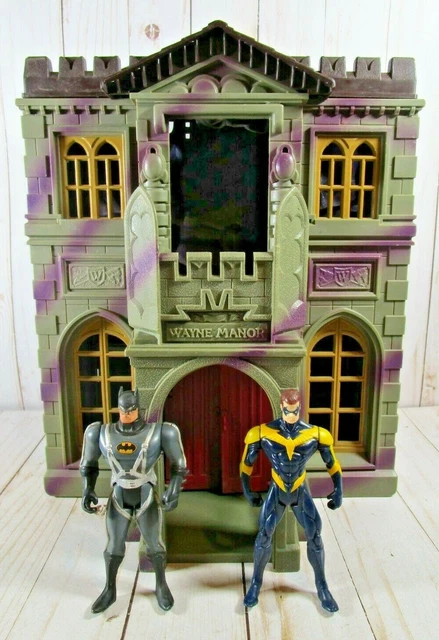 BATMAN WAYNE MANOR Command Center Foldout Playset Kenner w/ 2 Figures ...