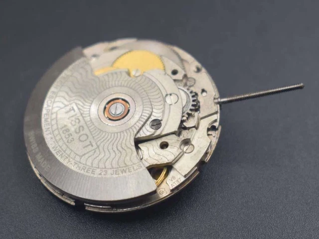 ETA C07611 MECHANICAL Non Working Watch Movement For Parts & Repair O ...