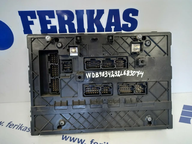 MERCEDES BENZ MB Actros MP4 SAM cabin fuse box A0014461658 £750.00 ...