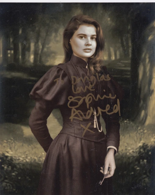 DOCTOR WHO SOPHIE ALDRED VICTORIAN PORTRAIT HAND SIGNED PHOTOGRAPH 10x8 ...