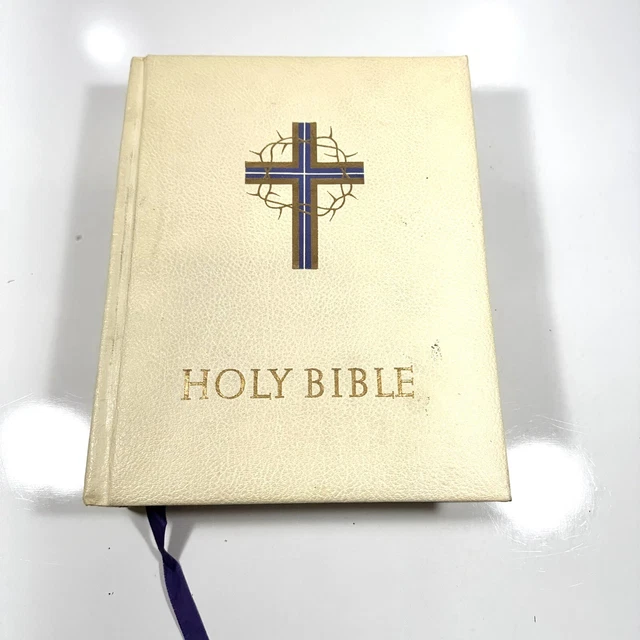 VINTAGE HOLY BIBLE King James DeLuxe Edition KJV 1960 Large Family $23. ...