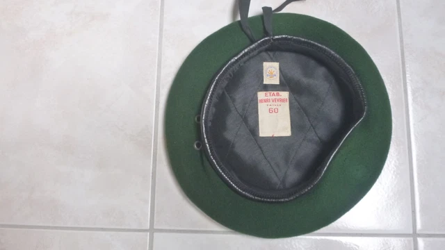 BÉRET VERT LÉGION modéle 53 période Guerre d'Algerie EUR 50,00 ...