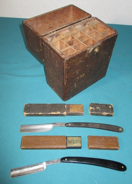 ANTIQUE WOOD A.W.N.Y. THE EVERLASTING BARBER BOX Holds 18 Has 2 RAZORS ...