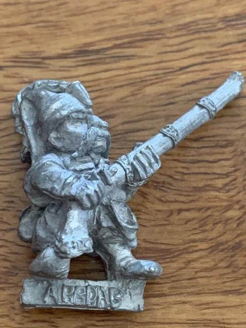 UNRELEASED JANISSARY DWARF with musket warhamner dwarves metal games ...