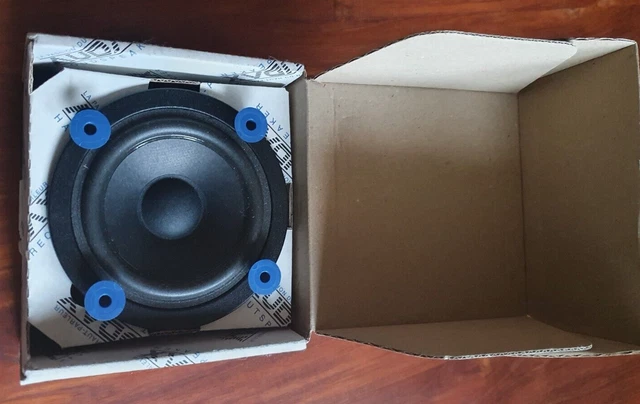 AUDAX AP100M0 4& 6 ohm Speaker Bass/ Midrange 30W. Never used in ...