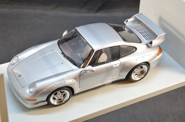 UT MODELS ÉCHELLE 1/18 Porsche 911 GT2 Die Cast Metal Collection ...