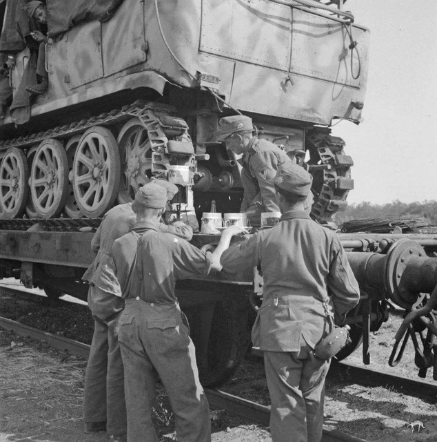 WW2 PHOTO WWII Elite German Gebirgsjäger Soldiers World War Two ...