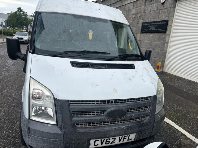 2013 FORD TRANSIT Medium Roof 14 Seater TDCi 135ps MINIBUS Diesel ...