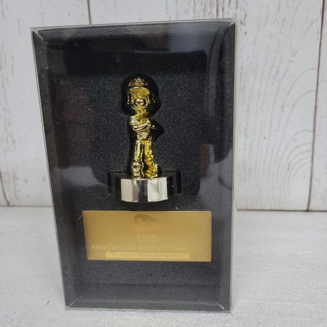 SUPER MARIO GOLD Statue Figure Platinum Member Memorial Club Nintendo £ ...