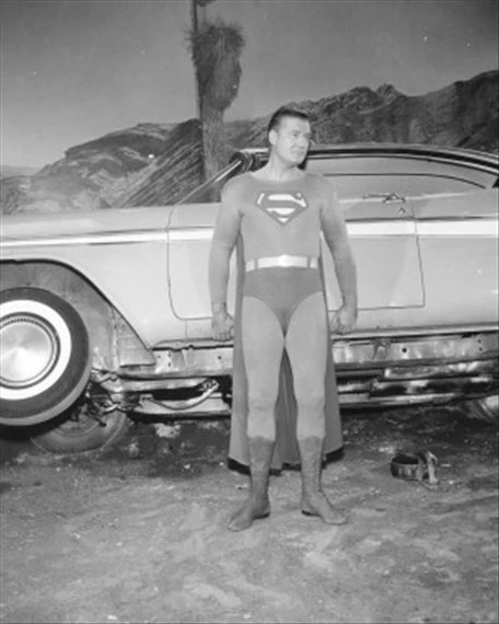 GEORGE REEVES COMME Superman / Clark Kent De Ad 8X10 Photo Merveilleux ...