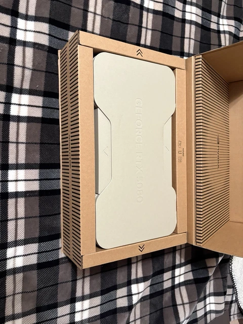 NVIDIA GEFORCE RTX 5080 Founders Edition 16GB GDDR7 - BRAND NEW $1,936. ...