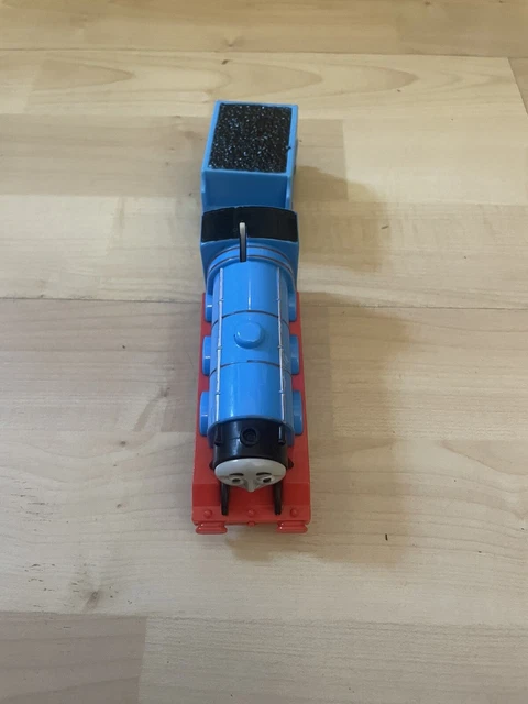 TOMY TRACKMASTER THOMAS the tank engine battery train gordon EUR 11,52 ...