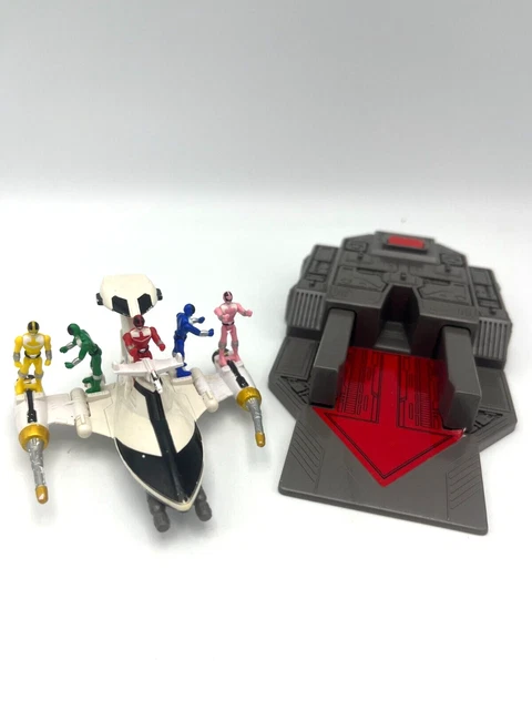 POWER RANGERS TIME Force Mirai Sentai Timeranger Time Flyer & Ranger ...