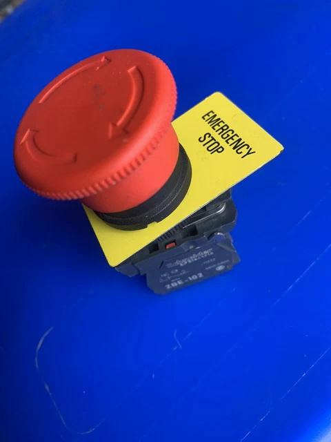 SCHNEIDER EMERGENCY STOP electrical E-stop Button £15.00 - PicClick UK
