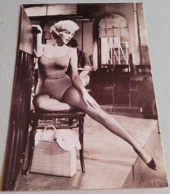 AK SCHAUSPIELERIN MARILYN MONROE >> Foto-Film-Star-PostKarte #2446 EUR 4,90 - PicClick DE