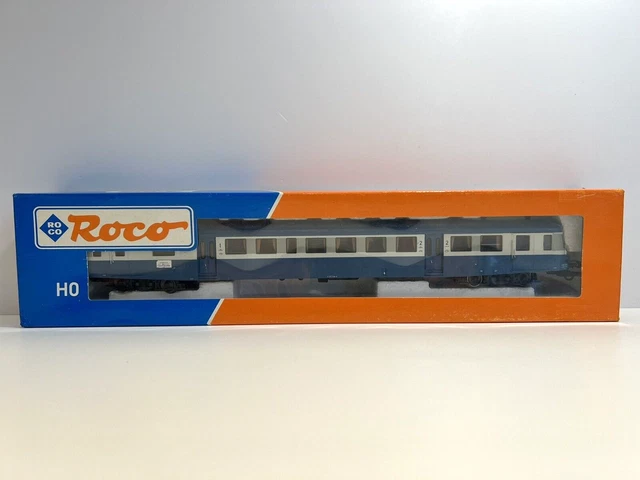ROCO 43489 - Autorail X ABD 2800 ép IV dépot Lyon-Vaise de la SNCF X ...