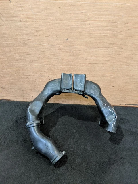 YAMAHA YZF R6 04 Air Intake Duct Pipe (Damaged) £22.90 - PicClick UK