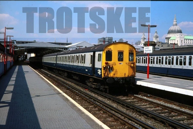 35MM SLIDE BR British Rail Electric EMU Class 418 5606 Blackfriars 1988 ...