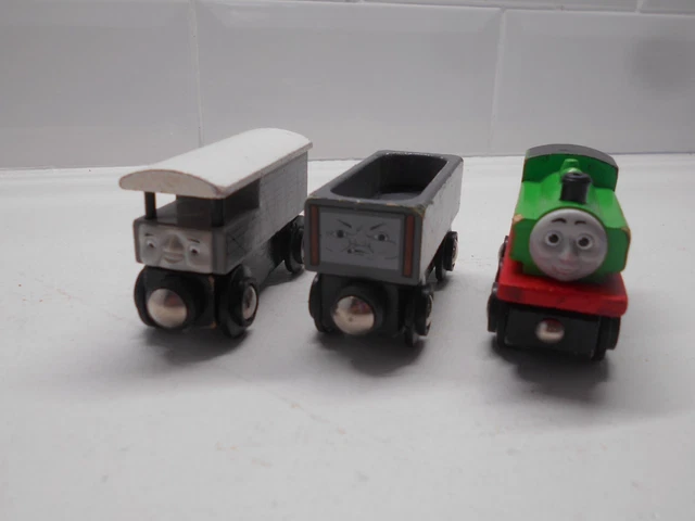WOODEN THOMAS THE tank engine trains duck toad and scruffey £18.99 ...