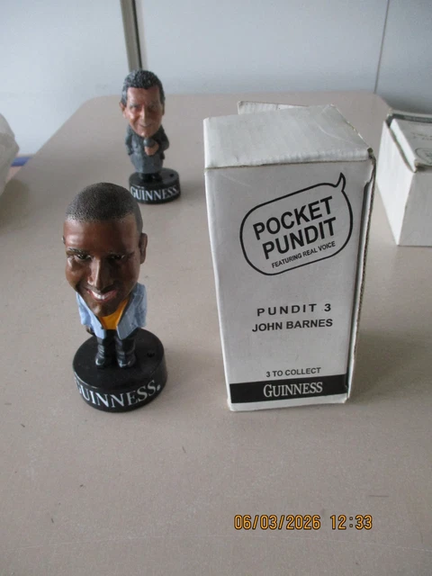 GUINNESS POCKET PUNDIT 3 John Barnes Boxed £3.30 - PicClick UK