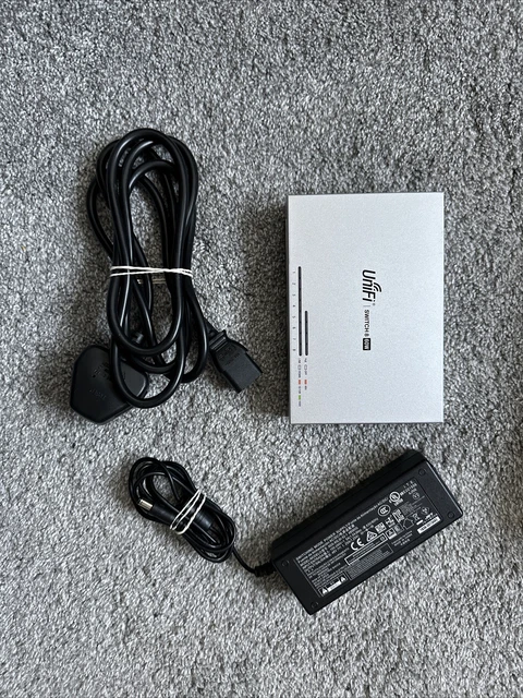 UBIQUITI NETWORKS US-8-60W (48W) UniFi Ethernet Switch 8 Port Poe 60w ...