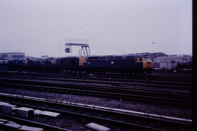 1980S BRITISH RAIL BR Diesel Electric Loco Railway Slide Ref 104 £3.99 ...