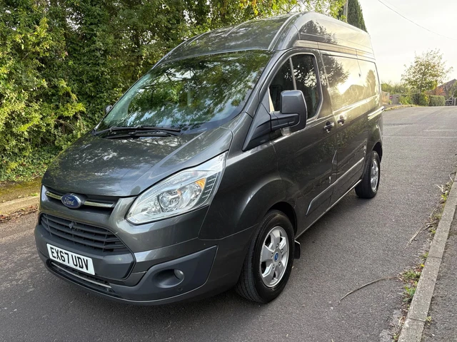 2017 FORD TRANSIT Custom 2.0 TDCi 290 Limited L1 H2 5dr PANEL VAN ...