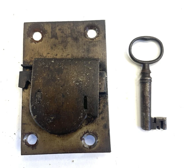 ANTIQUE GRANDFATHER / Longcase Clock Lock and Key : Working £45.00 ...