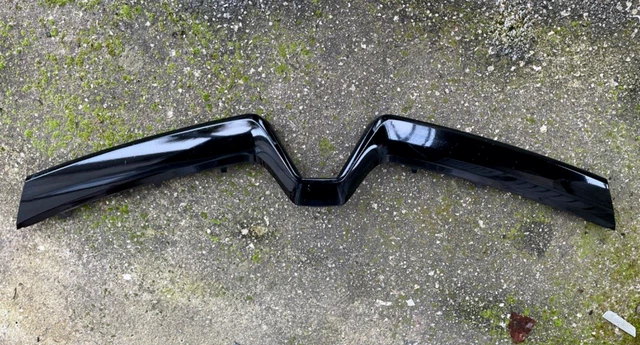 GENUINE RENAULT CAPTUR 2013-2017 FRONT BUMPER UPPER TRIM 623820592R ...