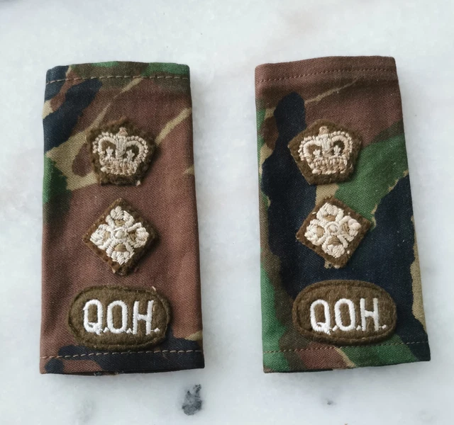 VINTAGE PAIR MILITARY Shoulder Rank Slide Lieutenant Colonel Queens Own ...