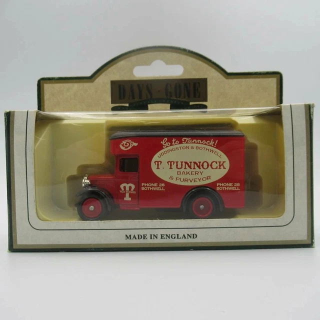 VINTAGE DIECAST CAR 1934 Dennis Parcels Van Tunnock's Chocolate LLEDO ...