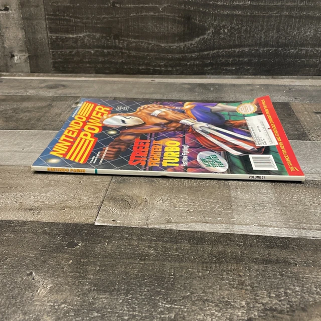 NINTENDO POWER MAGAZINE Vol. 51 August 1993 Street Fighter II W/Poster ...
