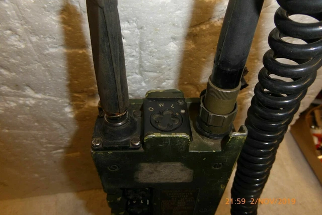 RACAL BBC PRC/RT349.MANPACK. British Army tactical radio. Military ...