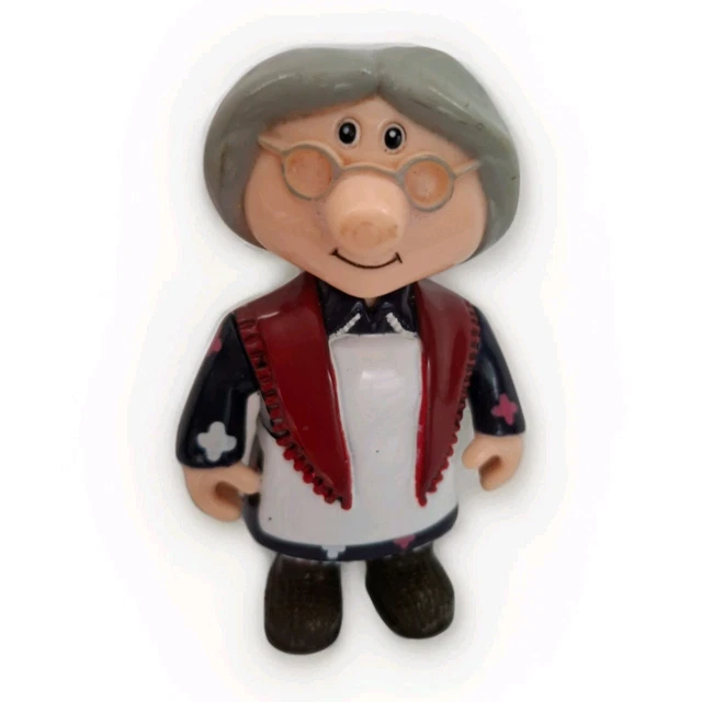 MRS GOGGINS POSTMAN Pat Large Figure Post Mistress Posable Figure 2005 ...