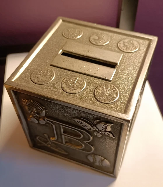 ANCIENNE TIRELIRE CUBE alphabet en acier EUR 20,00 - PicClick FR