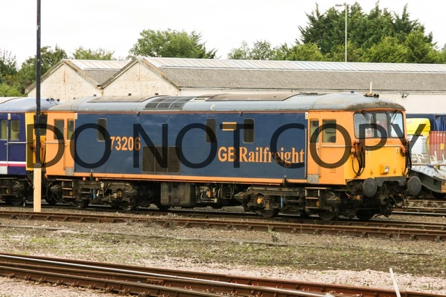 UK DIESEL TRAIN Railway Photograph Of Class 73 73206 Loco. Rm73-280 £1. ...